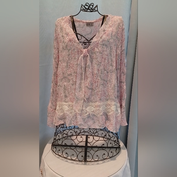Robbie Bee | Tops | Robbie Bee Pink Ruffled Long Sleeve Blouse | Poshmark